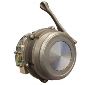 Api oil adaptor drain valve